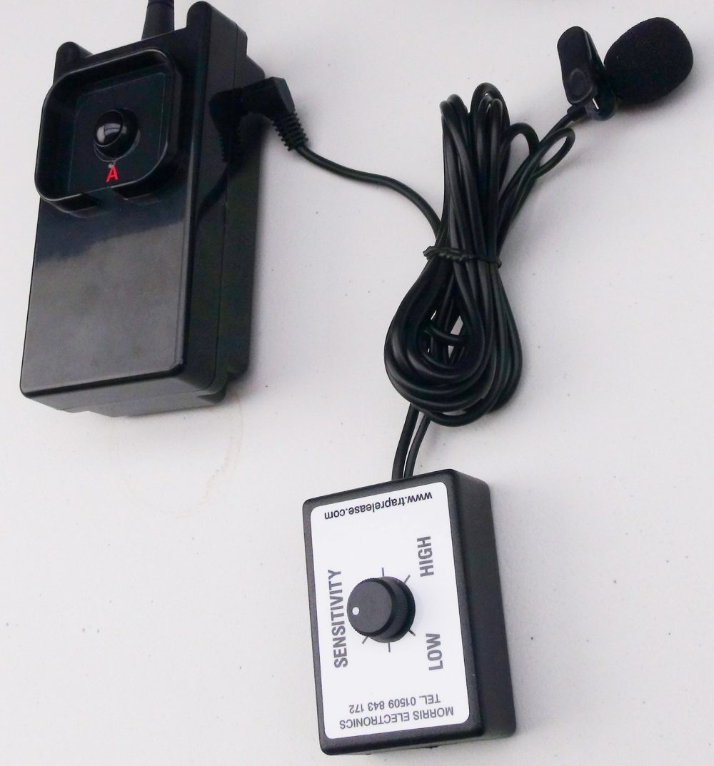 90 meter wireless remote control, clay trap release - Clay pigeon traps ...